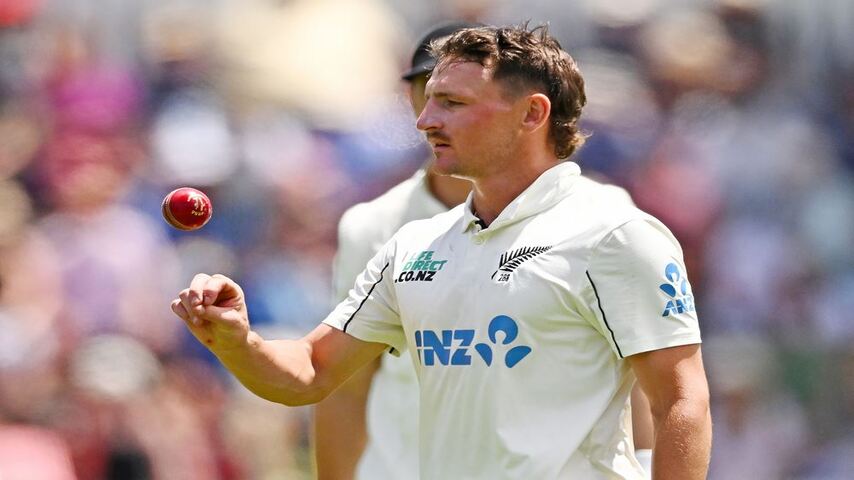 Nathan Smith injury sidelines player Zak Foulkes Test call‑up & Ben ...